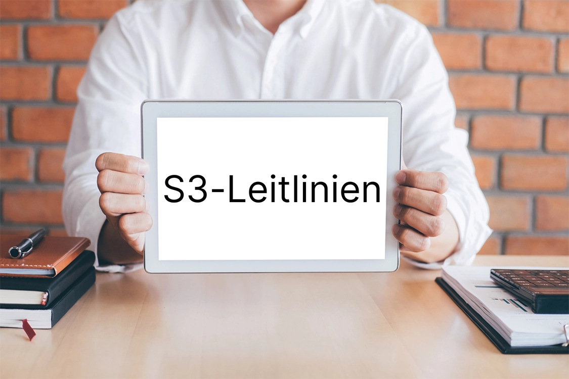 Direkte Kompositrestaurationen an bleibenden Zähnen im Front- und ...
