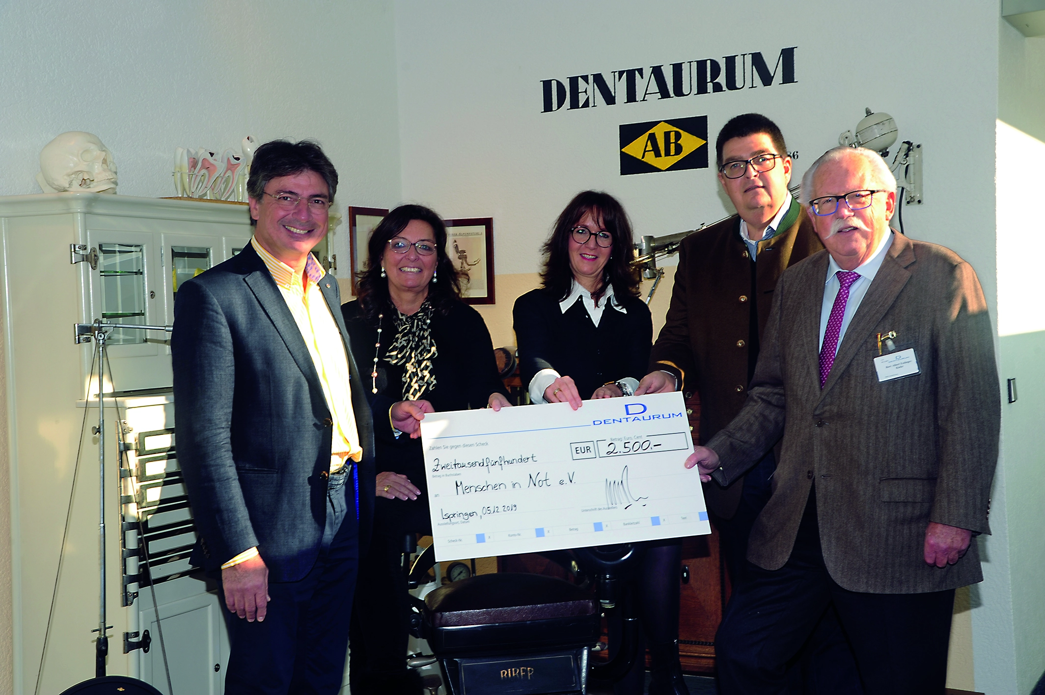 Spenden, damit geholfen werden kann | Dentalwelt